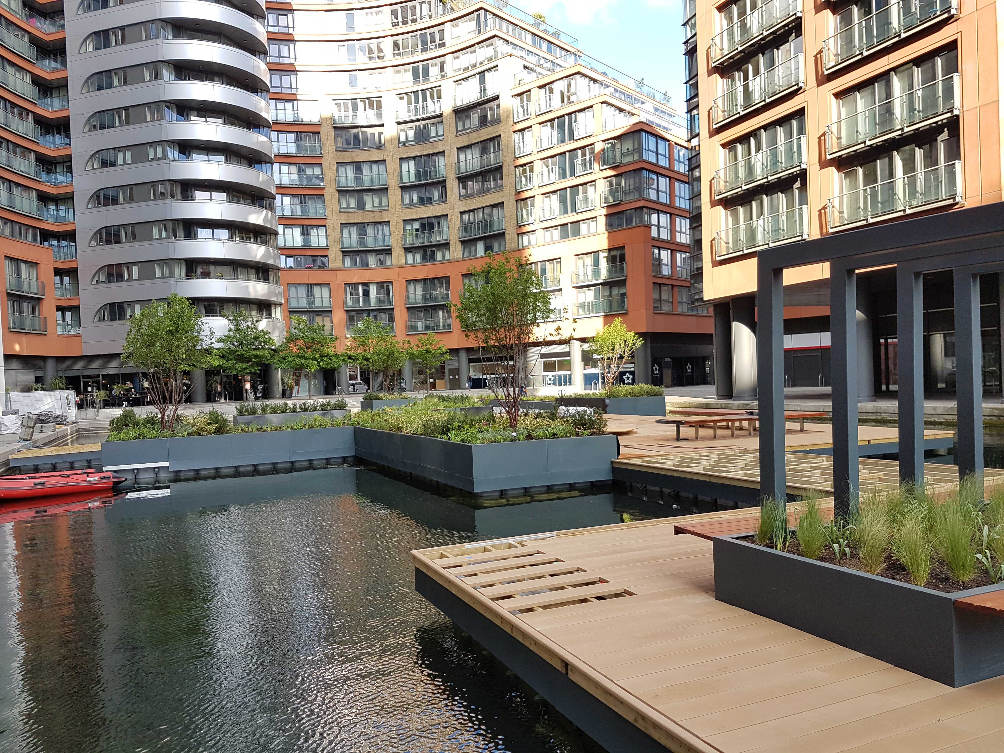 Merchant Square Floating Pocket Park - Landscape