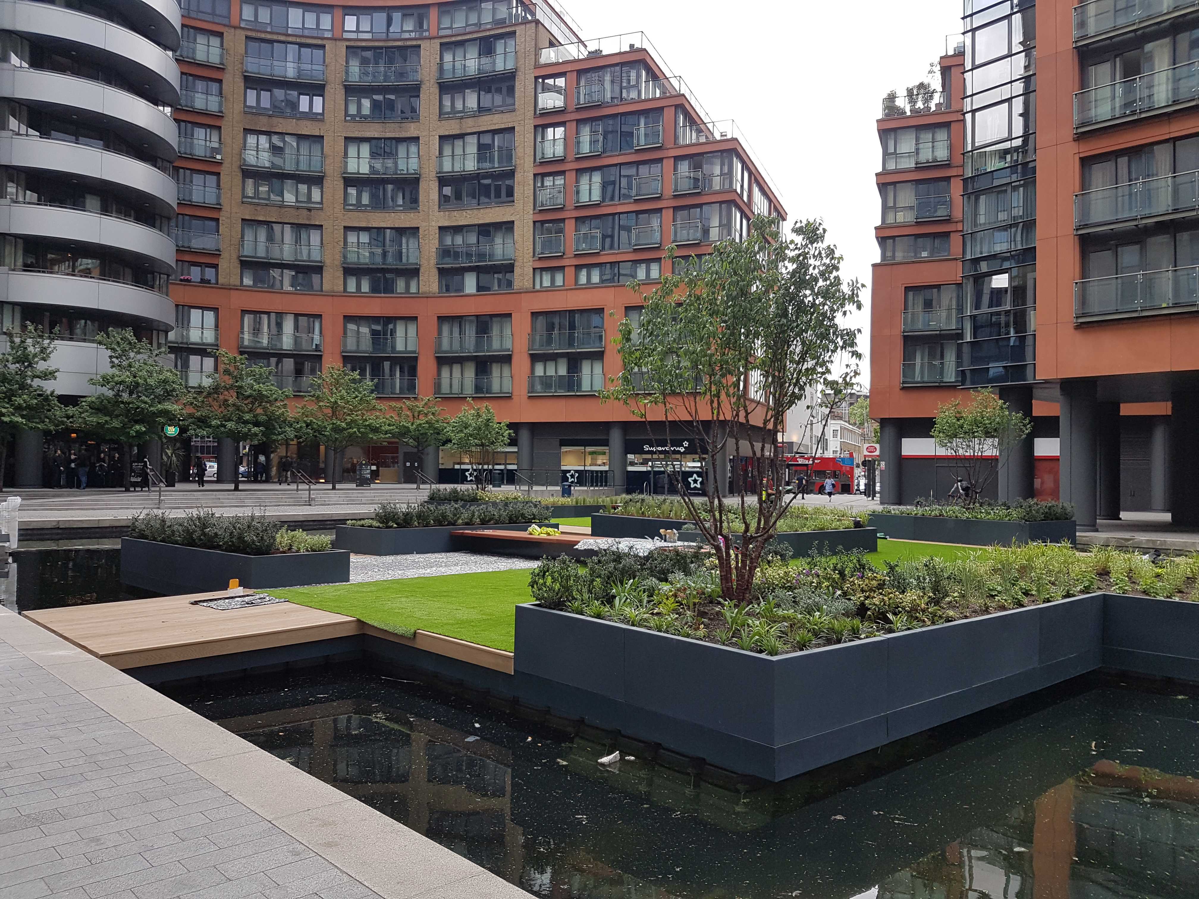Merchant Square Floating Pocket Park - Landscape