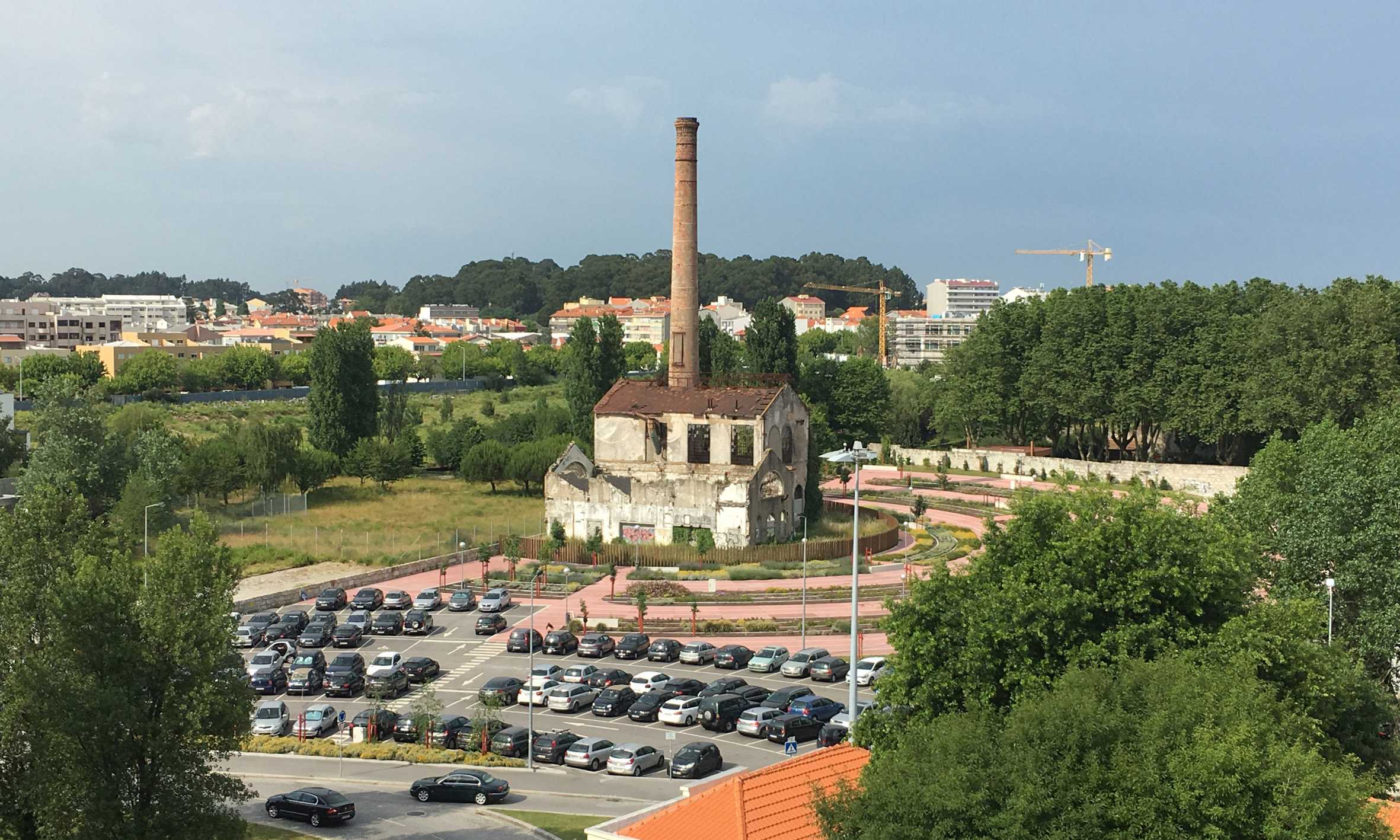 Praça Das Sete Bicas - Landscape